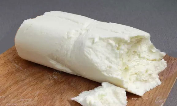 Tradičná slovenská bryndza